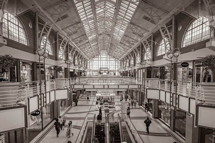 Mengenal Modernisasi, Ciri-Ciri, dan Dampaknya - Adjar