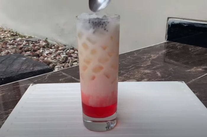 Gampang dan Anti Ribet, Coba Resep Es Yakult Susu yang Menyegarkan ...