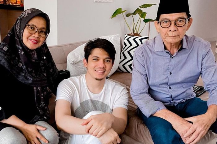 Sempat Bangun dari Koma Akibat COVID-19, Ibunda Irwansyah Kini Telah Meninggal Dunia - Kids