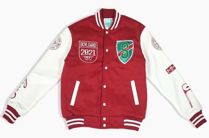5 Rekomendasi Jaket Varsity Brand Lokal Warna Merah Harga Terjangkau - Hai