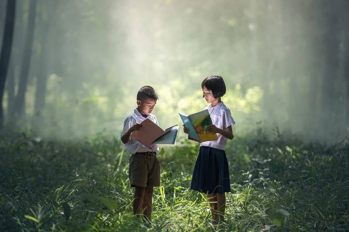 Mengenal Cara dan Tujuan Membaca Nyaring, Materi Kelas 3 SD Tema 2 - Bobo