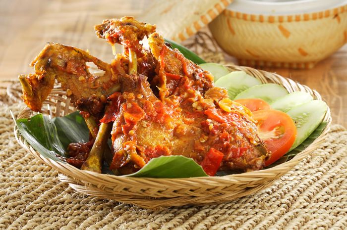 Tak Perlu Harus Ke Resto Mahal Lagi, Tiru Resep Bebek Goreng Penyet ...