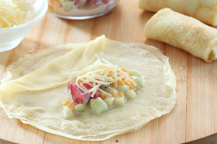 Berikan Sensasi Baru Makan Buah, Ini Resep Crepe Salad Buah yang Lezat ...