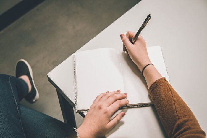 Jenis-Jenis Penulisan Kata dalam Bahasa Indonesia - Adjar