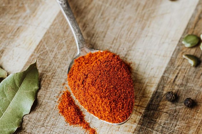 Tak Perlu Beli Lagi, Ini Cara Mudah Membuat Bubuk Cabai Paprika Sendiri ...