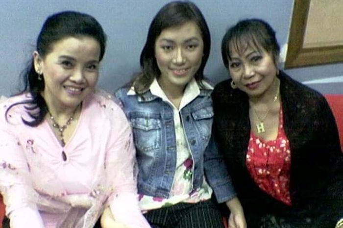 Foto Bintang Sinetron Bajaj Bajuri Kini Sulit Dicari, Begini Kondisi ...