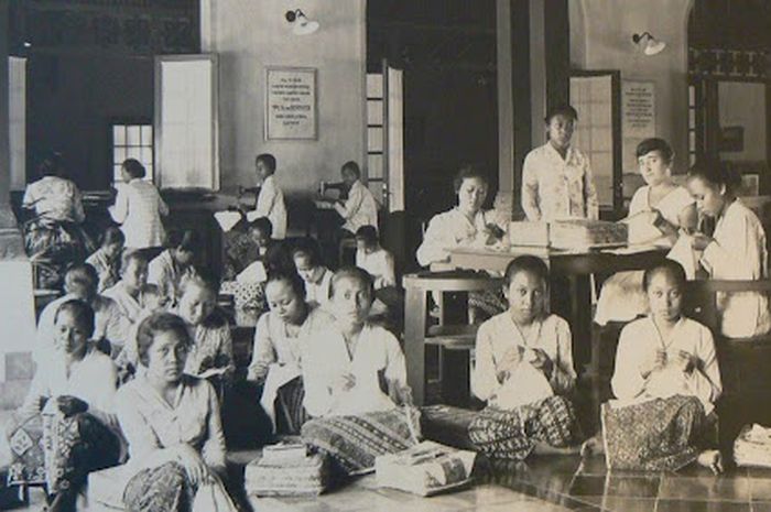 Sekolah Van Deventer, Jejak Lahirnya Guru-guru Perempuan di Surakarta ...