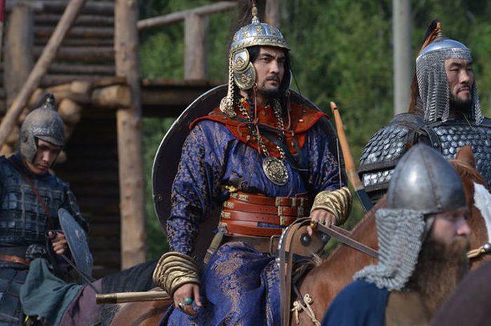 Kisah Pasukan Gerombolan Emas: Kumpulan Bangsawan Muslim Turki dan ...