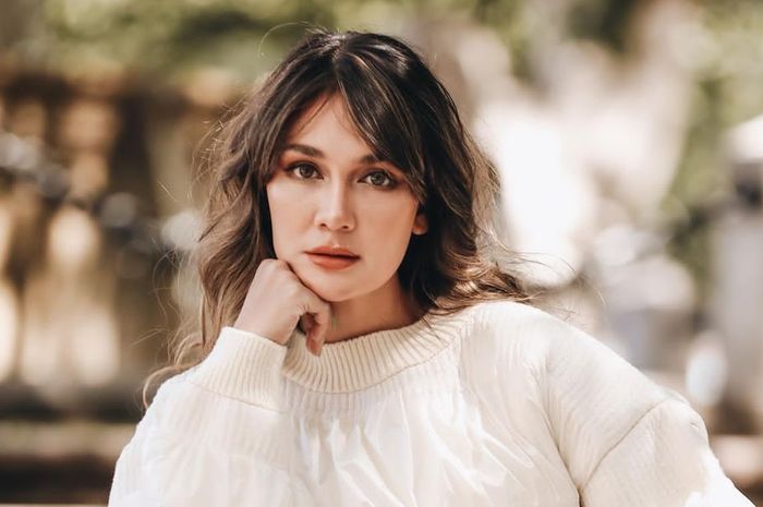 Biasanya Tampil Hits Ala Sosialita, Luna Maya Bikin Kaget Blusukan ...