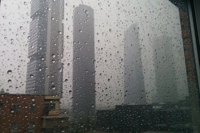 Mengenal Pengertian Hujan Asam dan Proses Terbentuknya - Kids