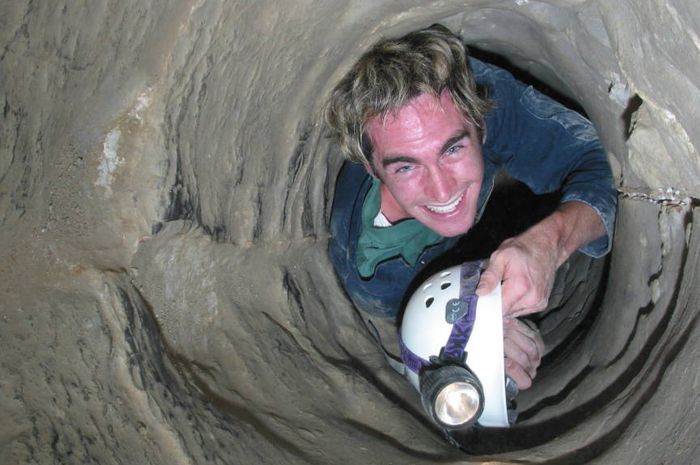 Spelunking: Hobi Menjelajah Gua yang Ekstrem, Namun Tetap Digemari ...