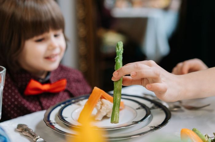 Jangan Sembarangan Kasih Makan Anak! Ternyata Ini Sejumlah Makanan ... Jangan Sembarangan Kasih Makan Anak! Ternyata Ini Sejumlah Makanan ...