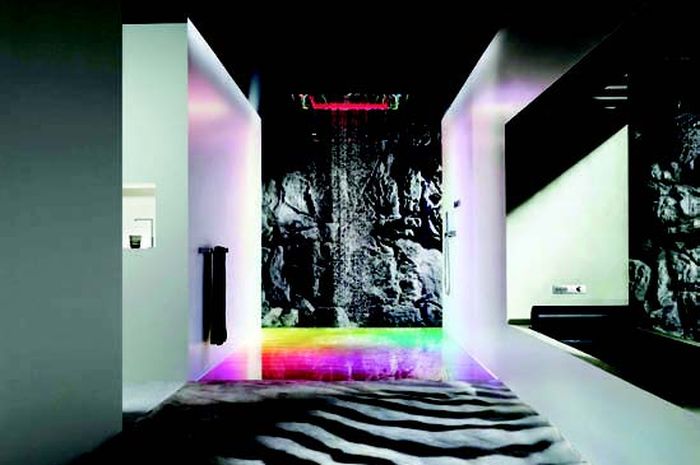 Mengenal Rain Shower, Hadirkan Sensasi Mandi di Alam Terbuka - iDEA