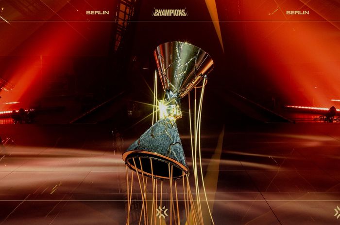 Valorant Champions 2021 Usai, Tim Acend Berhasil Angkat Trophy Juara ...