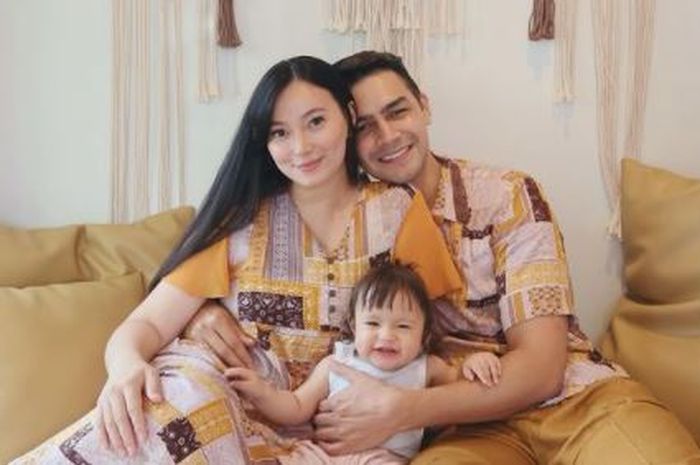 Hidupnya Bolak-balik Dicibir, Jonas Rivanno dan Asmirandah Pernah ...