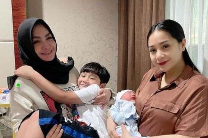 Harta Ibunya Berlimpah Ruah, Nama Nagita Slavina Ternyata Dicoret dari ... Harta Ibunya Berlimpah Ruah, Nama Nagita Slavina Ternyata Dicoret dari ...