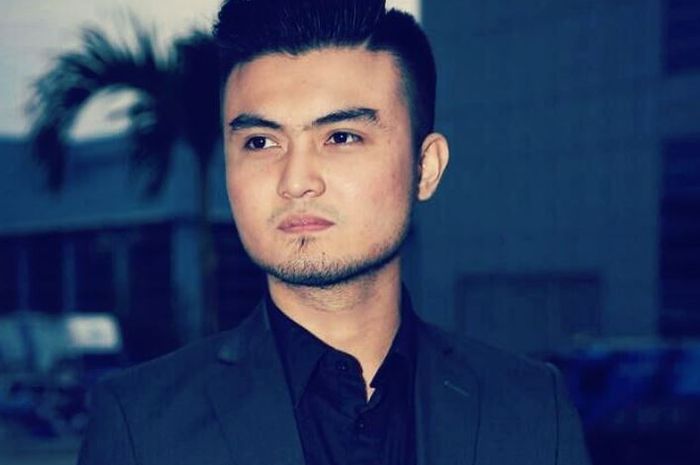 Bukti Roda Kehidupan Berputar, Dulunya Moncer Jadi Artis, Aktor Tampan ...