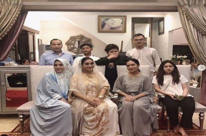 Sempat Dikabarkan Bakal Menikah untuk Ketiga Kali, Intip Mewahnya ...