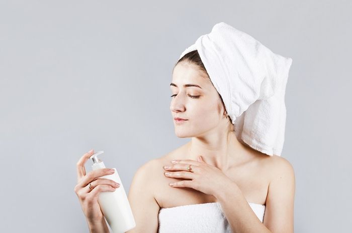 5 Rekomendasi Body Lotion Untuk Kulit Kering Bersisik Dan Sensitif Stylo