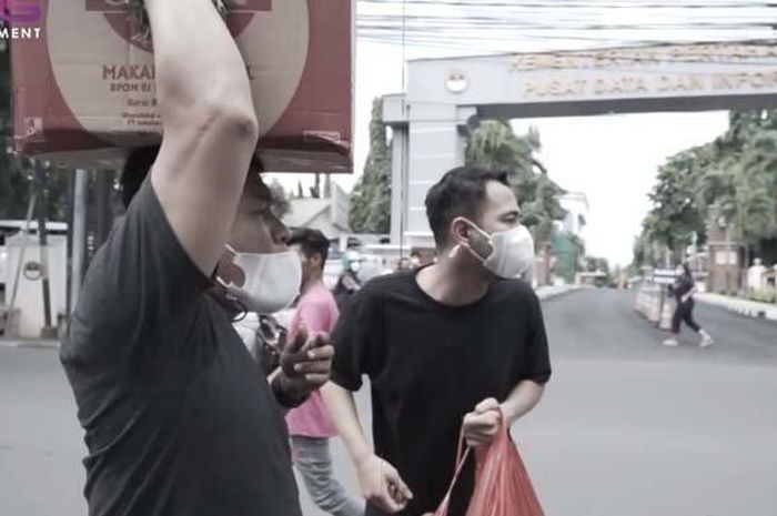 Nasib Apes Menimpa Sultan Andara, Mobil Hingga Dompet Raffi Ahmad ... Nasib Apes Menimpa Sultan Andara, Mobil Hingga Dompet Raffi Ahmad ...