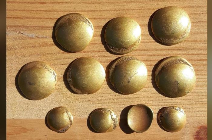 Penemuan 41 Koin Kuno Dengan Julukan Cangkir Pelangi di Jerman ...