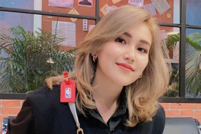 Ayu Ting Ting Tak Bisa Berkilah, Ruben Onsu Syok Pergoki Foto Pernikahan Sang Biduan dengan ...