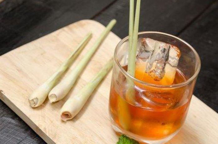 Mulai Malam Ini, coba Minum Teh Serai Sebelum Tidur, Jangan Kaget Besok ... Mulai Malam Ini, coba Minum Teh Serai Sebelum Tidur, Jangan Kaget Besok ...
