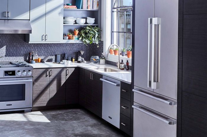Ada Kulkas Premium Built-In dengan Kitchen Set di Gelaran Kitchen ...