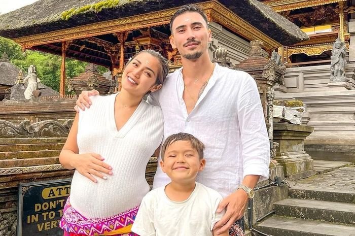 Putra Jedar Tumbuh Tanpa Sosok Ayah Bulenya, El Barack Nangis Kenang ...