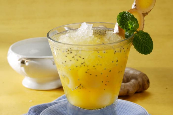 Resep Es Lengkeng Jeruk Jahe Soda, Minuman Dingin Dengan Aroma Rempah ...