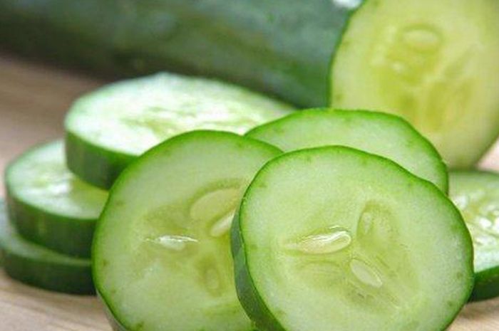 Jangan Telat Tahu! Ternyata Beginilah Cara Timun Tetap Garing Tidak ...