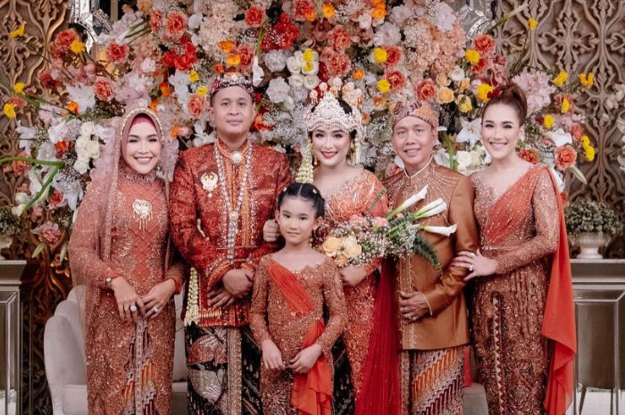 'Masya Allah!' Pengantin Seantero Negeri Pasti Iri Melihatnya, Tengok Mewahnya Dekor Resepsi ...