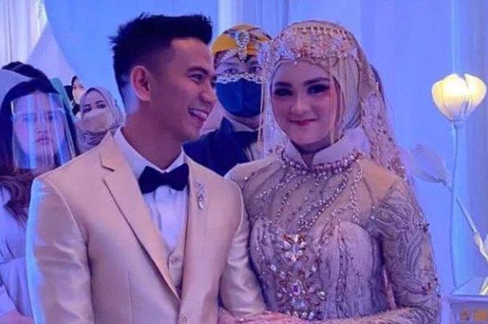 Kepergok Unfollow Istri, Rumah Tangga Ridho DA yang Baru Seumur Jagung ... Kepergok Unfollow Istri, Rumah Tangga Ridho DA yang Baru Seumur Jagung ...