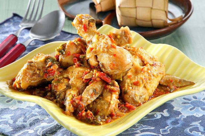 Resep Ayam Tinoransak, Satu Lagi Hidangan Khas Manado yang Rasanya ...