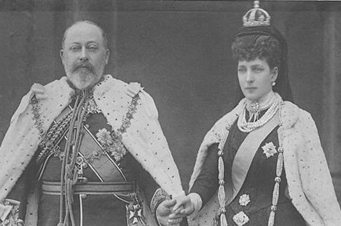 Terkenal Suka Main Wanita, Raja Edward VII Blak-blakan Selingkuh di ...