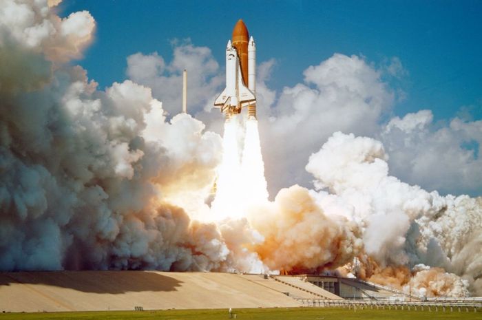 Super Cepat, Berapa Kecepatan Roket agar Bisa Mencapai Ruang Angkasa ...