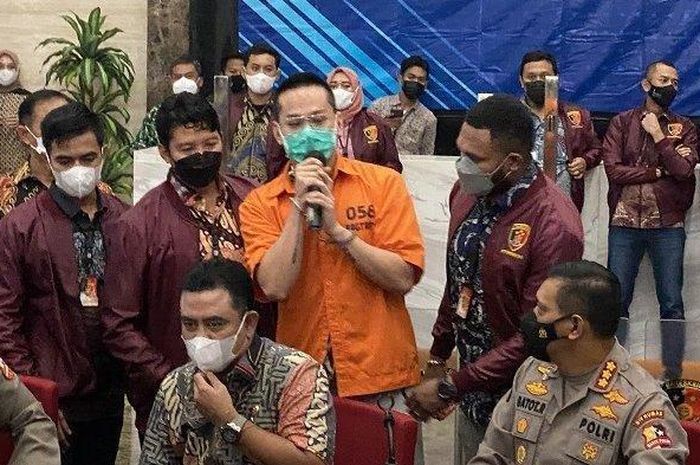 Indra Kenz Cuma Pion? Ternyata Ini Sosok yang Bayar Sang Crazy Rich ... Indra Kenz Cuma Pion? Ternyata Ini Sosok yang Bayar Sang Crazy Rich ...