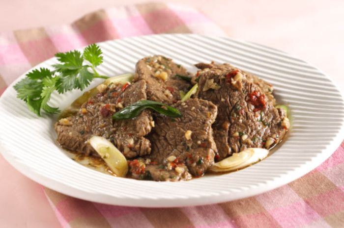 Resep Daging Ala Thai, Menu Sahur Bercita Rasa Fantastis Untuk Di Akhir ...