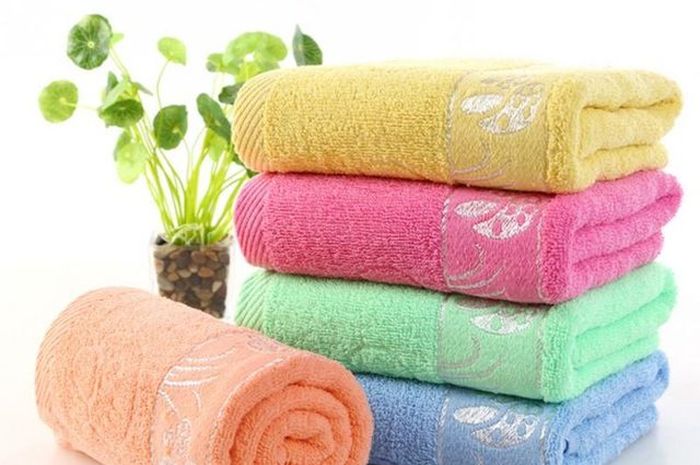 Seberapa Sering Kita Harus Mencuci Handuk dan Berapa Handuk yang Harus ...