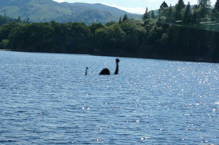 Misteri Monster Loch Ness: Reptil Prasejarah atau Penis Paus ...