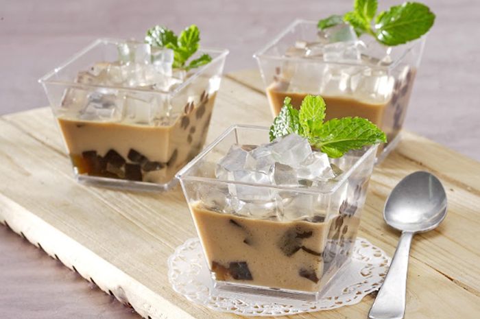 Resep Puding Kapucino Cincau, Kudapan Lembut Nan Fancy yang Mampu Bikin ... Resep Puding Kapucino Cincau, Kudapan Lembut Nan Fancy yang Mampu Bikin ...
