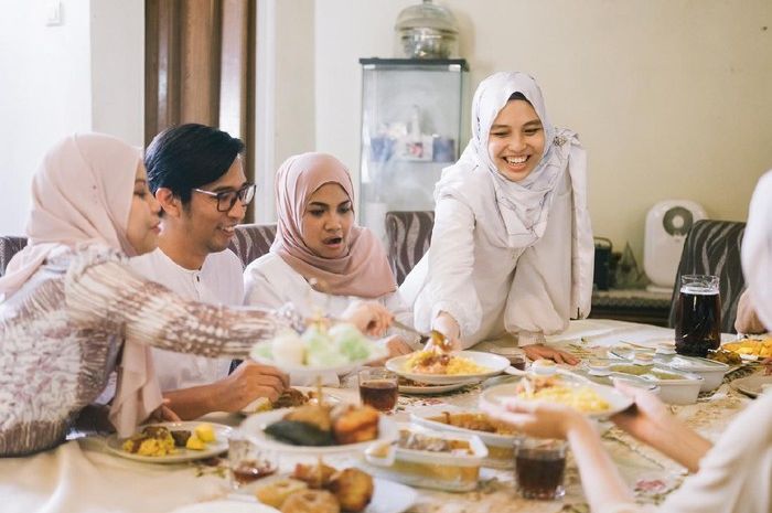 5 Alasan Pentingnya Kumpul Keluarga, Quality Time dan Saling Memahami ...