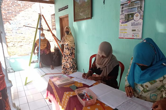 Penasaran Apa Saja Tugas Kader Posyandu? Simak Penjelasannya, Pastikan ... Penasaran Apa Saja Tugas Kader Posyandu? Simak Penjelasannya, Pastikan ...