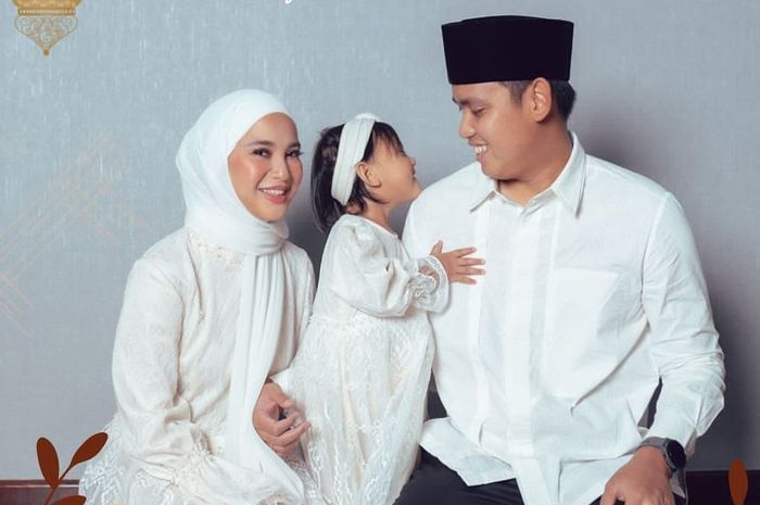 Kini Jadi Istri Bupati Kendal, Chacha Frederica Mendadak Bongkar ...