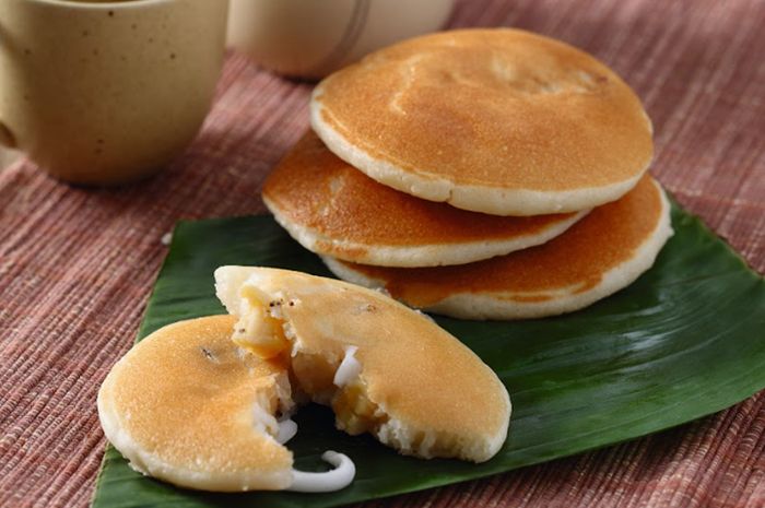 Resep Kue Apem Pisang Kelapa, Ragam Camilan Tradisional Lembut Dengan ...
