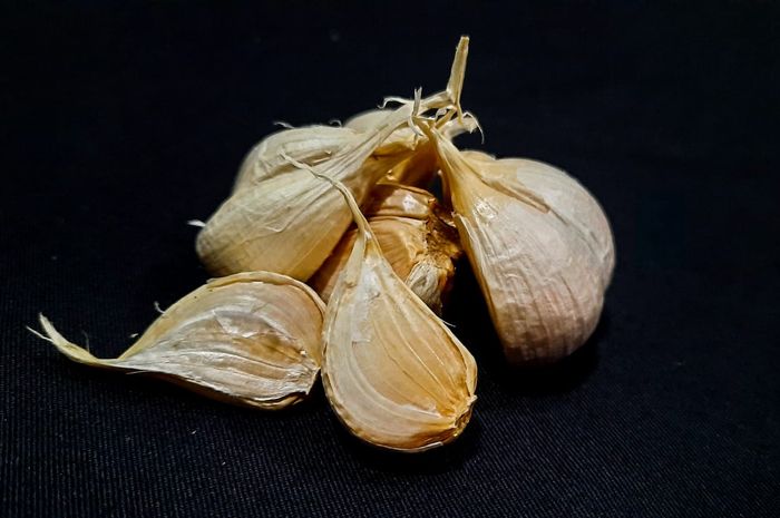 Sudah Tahu Belum? Manfaat Minum Air Rebusan Bawang Putih Sebelum Tidur ... Sudah Tahu Belum? Manfaat Minum Air Rebusan Bawang Putih Sebelum Tidur ...