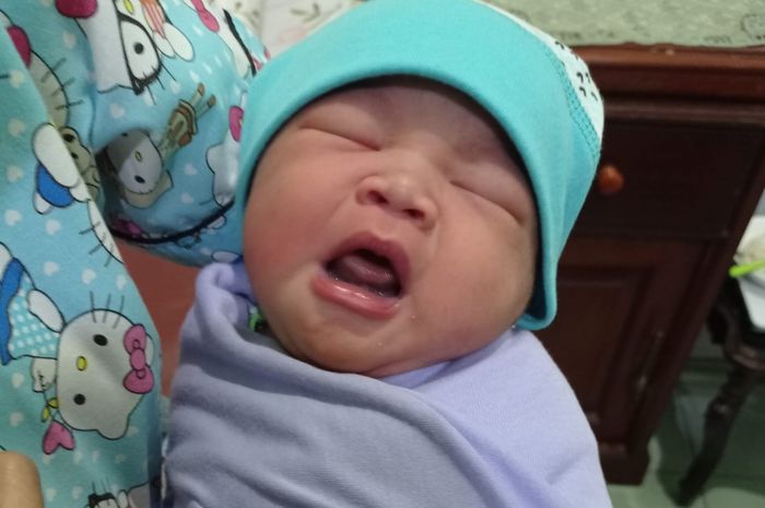 Bayi Tidur Terus dan Bangun Hanya untuk Menyusu Apakah Normal? Ini Kata Dokter - Nakita