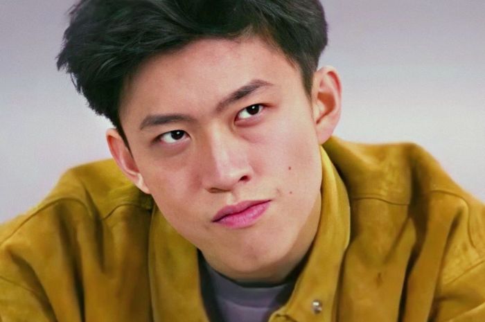 Fakta Film Jamojaya. Rich Brian Debut Akting Tentang Ayah dan Anak ...