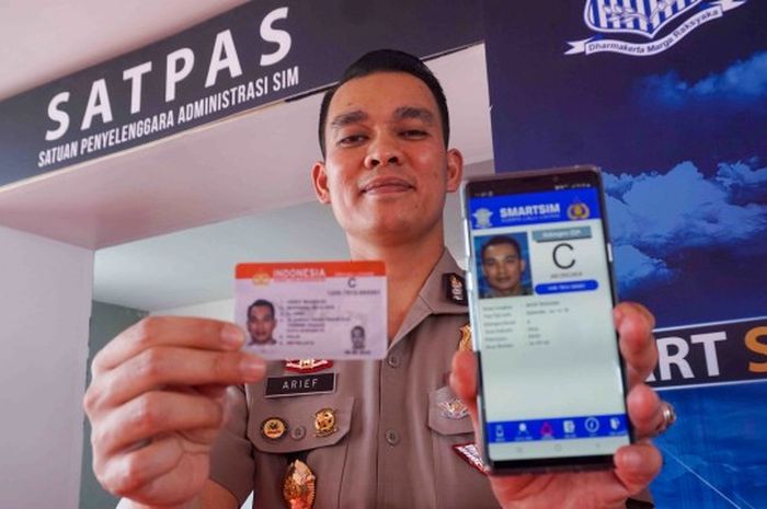 Bagaimana Cara Perpanjang SIM Online 2022 Lengkap dengan Tarifnya ...