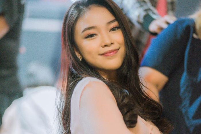 Sweet Seventeen! Intip Pesan Manis Anneth Delliecia Buat Dirinya ...